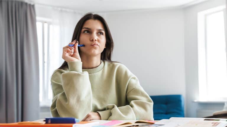 IRCC Proposes New Study Permits for Those Switching DLIs - Canada ...